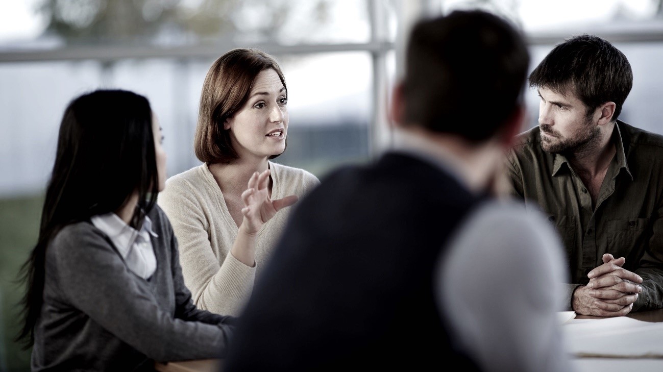 Webinar: Cómo abordar conversaciones valientes para fortalecer a los ...